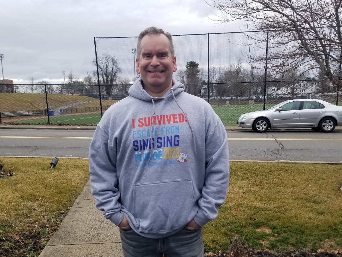 Team Lebenson Takes the Escape from Sing Sing Plunge – Gullotta House